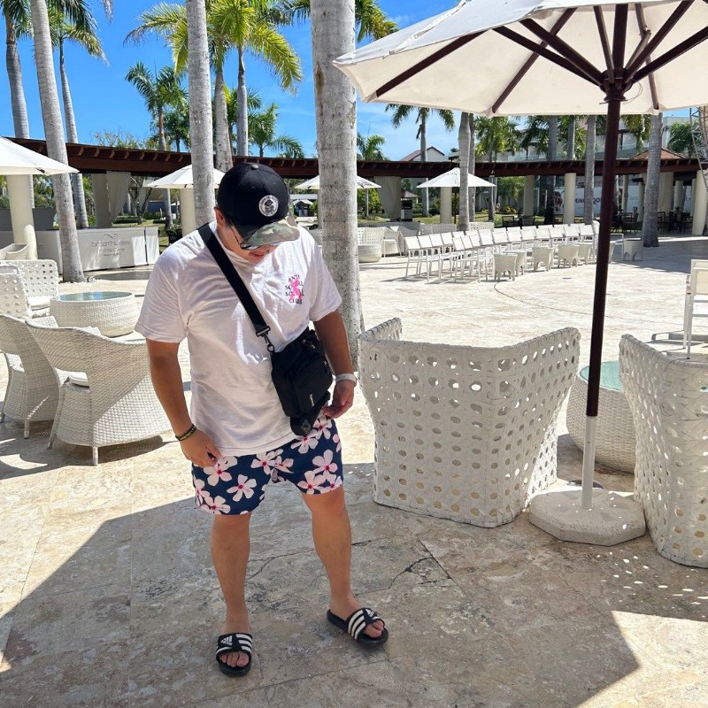 Danny (@fly.azn) | Snapchat Stories, Spotlight & Lenses