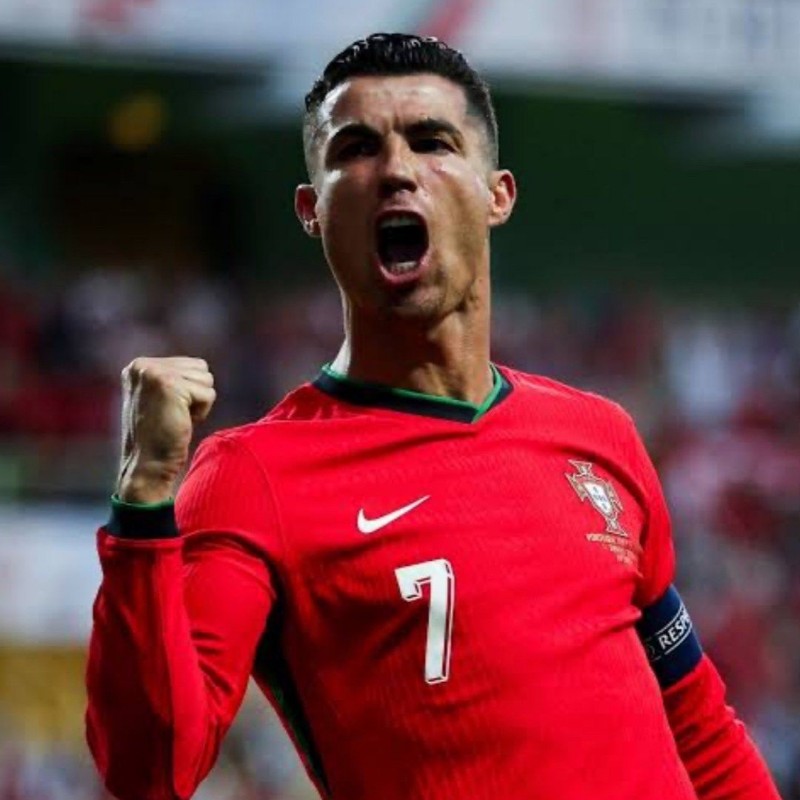 Football (@footballaustria) | Snapchat Stories, Spotlight & Lenses