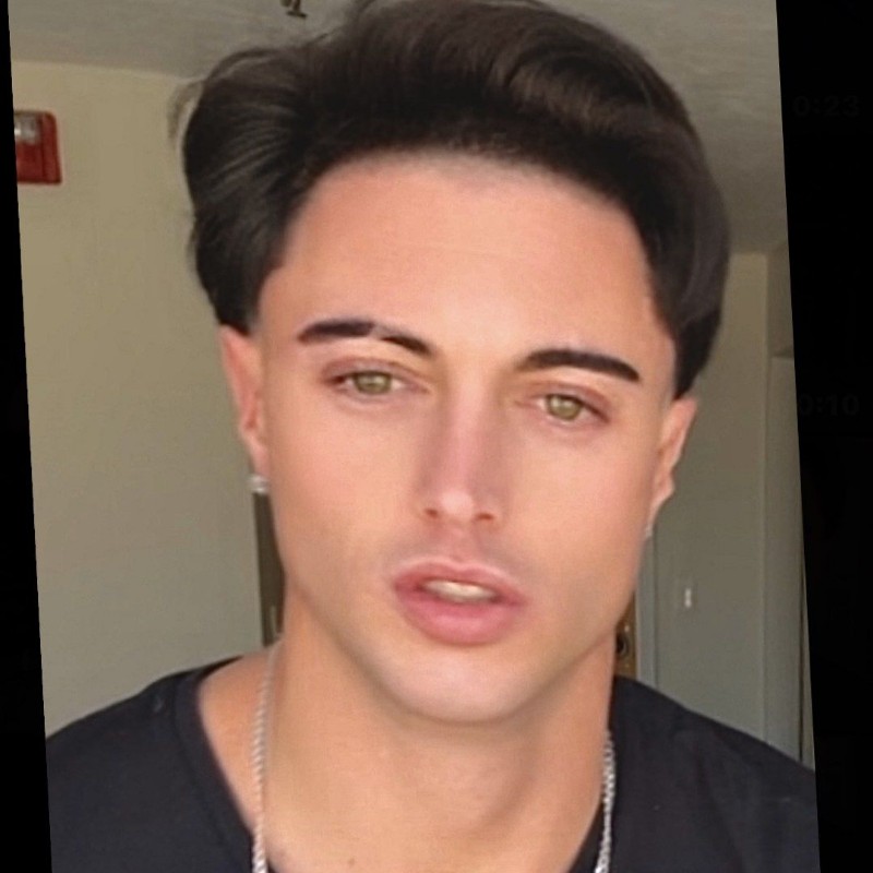 Frankie (@frankieking4777) | Snapchat Stories, Spotlight & Lenses