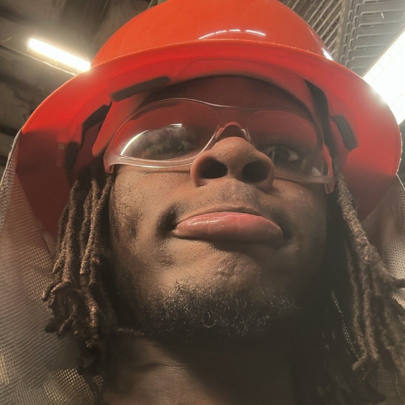 Frenchy 2smoove (@frenchy2smoove) | Snapchat Stories, Spotlight & Lenses