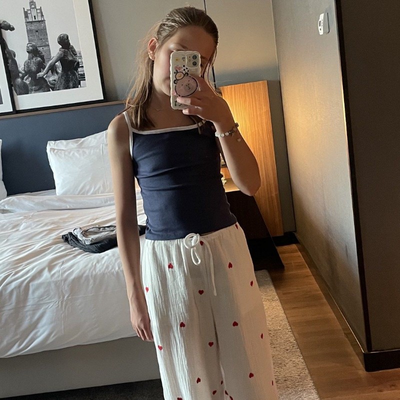 🥝𝙹𝚞𝚜𝚝 𝚊 𝚛𝚊𝚗𝚍𝚘𝚖 𝙺𝚒𝚠𝚒🥝 ♡ (@frida.kiwi) | Snapchat Stories, Spotlight & Lenses