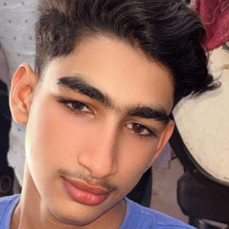 Faizan manzoori (@furkanmanzoori) | Snapchat Stories, Spotlight & Lenses