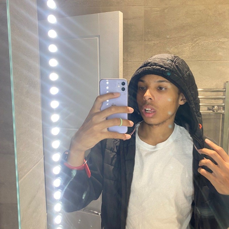 Gabriel Dem (@gabriel_dem22) | Snapchat Stories, Spotlight & Lenses