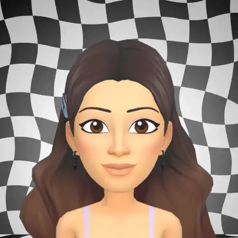 Gabriela (@gabyglovito) | Snapchat Stories, Spotlight & Lenses