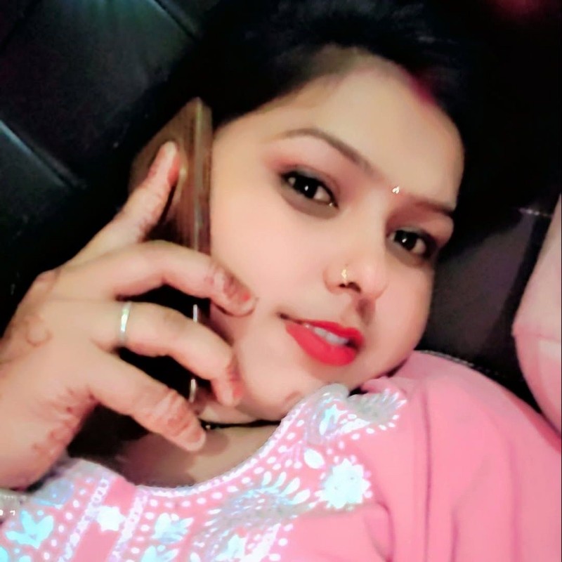 Geeta Saini (@geetas252126) | Snapchat Stories, Spotlight & Lenses