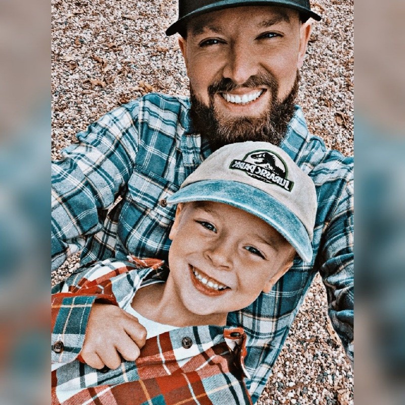 TattedDad🖤 (@genter29) | Snapchat Stories, Spotlight & Lenses