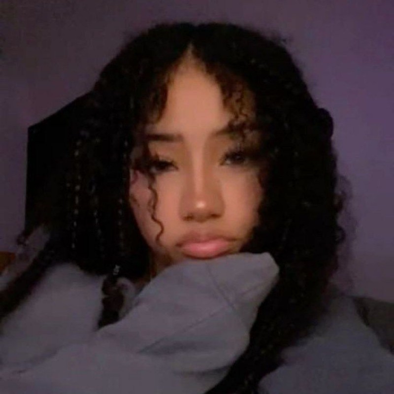 𝓖𝓲𝓪_𝓰𝓲𝓻𝓵 (@gia_luv69) | Snapchat Stories, Spotlight & Lenses