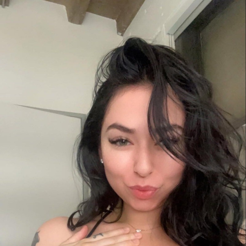 Gia Paige (@gia_paige3528) | Snapchat Stories, Spotlight & Lenses