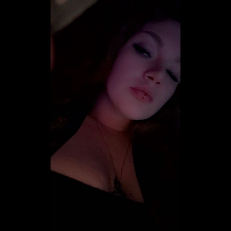 Gingie 😈🕷️ (@gingieejessx3) | Snapchat Stories, Spotlight & Lenses