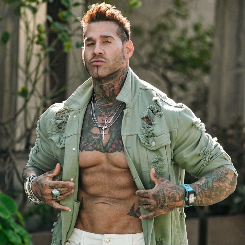 Michael Giovanni Rivera (@giofitness) | Snapchat Stories, Spotlight ...