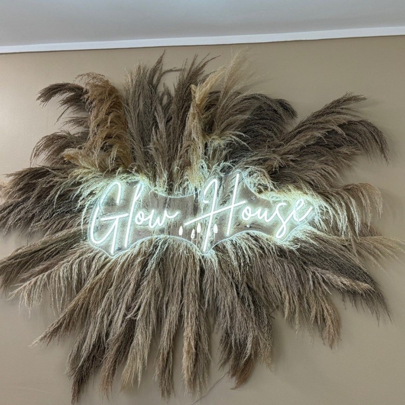 Glow House 💆🏽‍♀️ (@glowhouse17) | Snapchat Stories, Spotlight & Lenses