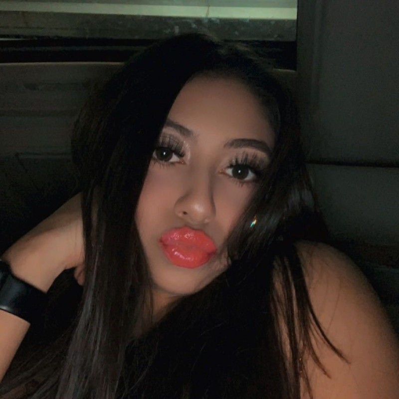 Angela Torres (@godinezangie) | Snapchat Stories, Spotlight & Lenses