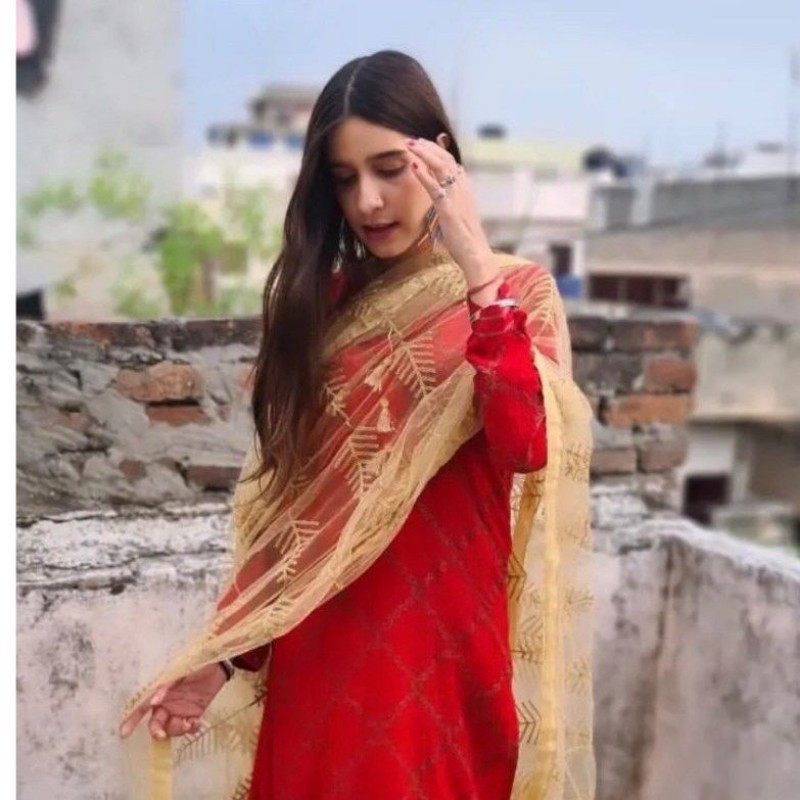 Kritika Garg (@godknownn) | Snapchat Stories, Spotlight & Lenses