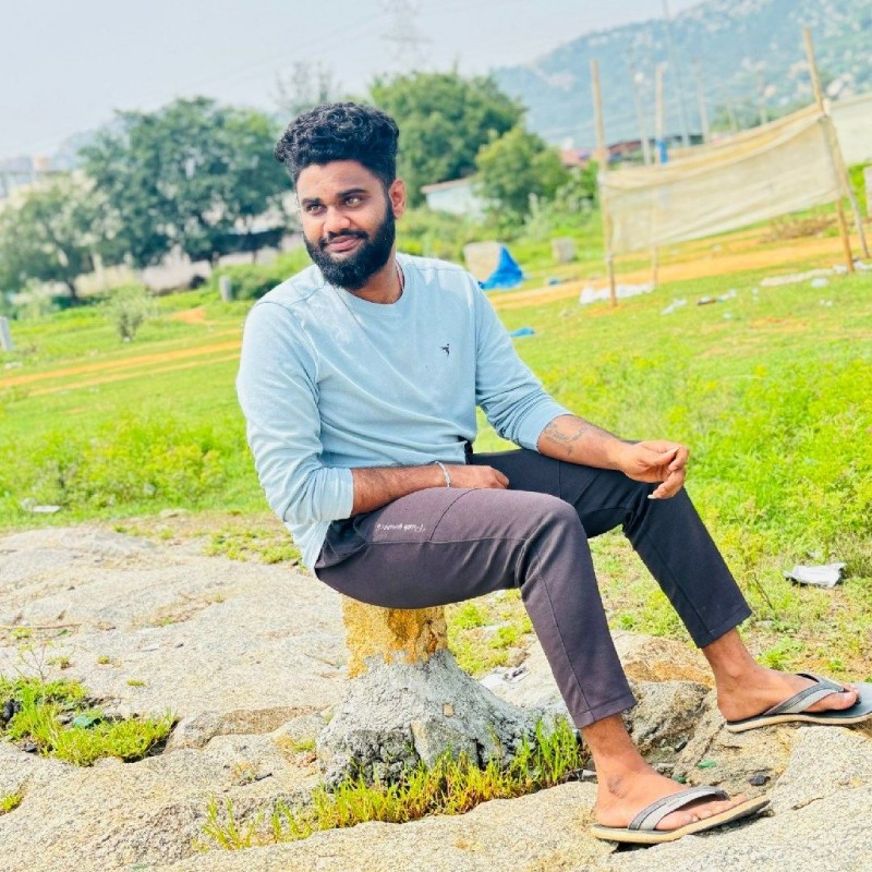 220 Kiran Yadav 🔥 (@gollak) | Snapchat Stories, Spotlight & Lenses