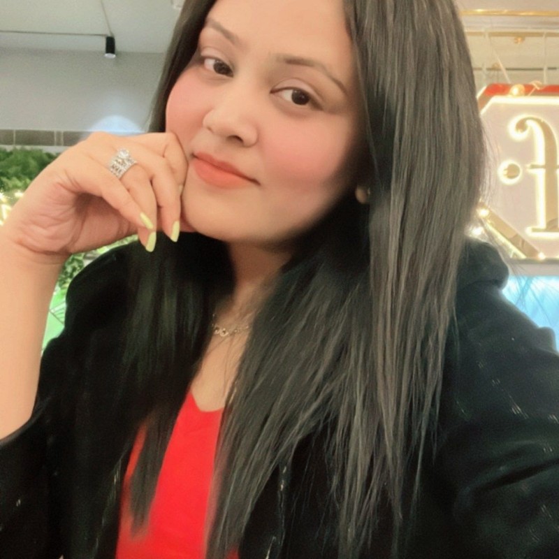 Shradz (@gorgeous_shrads) | Snapchat Stories, Spotlight & Lenses