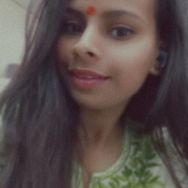 Gouri Sharma (@gouri_217) | Snapchat Stories, Spotlight & Lenses