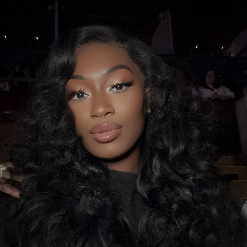 Princess (@gracebabatundee) | Snapchat Stories, Spotlight & Lenses