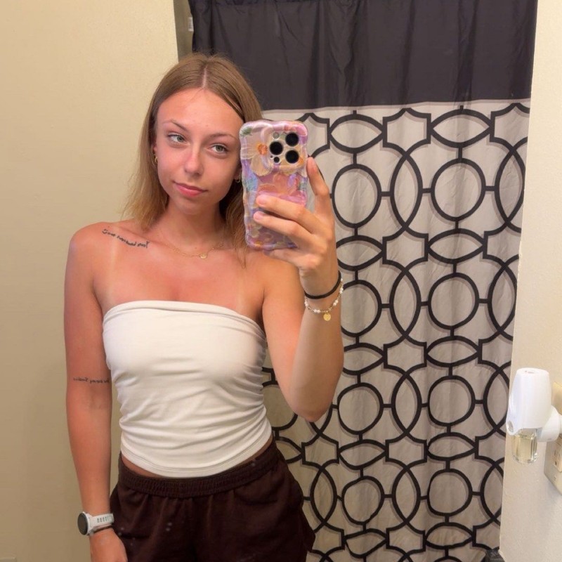 grace krzykalski (@gracekrzykalski) | Snapchat Stories, Spotlight & Lenses