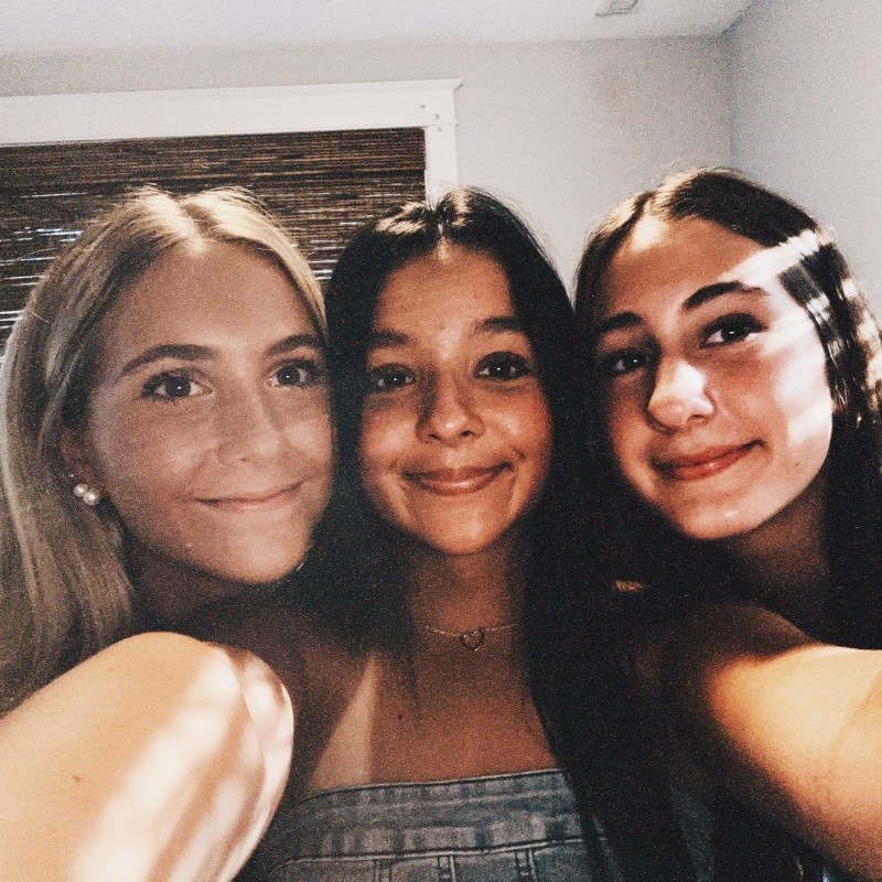 grace perks (@graceperksss) | Snapchat Stories, Spotlight & Lenses