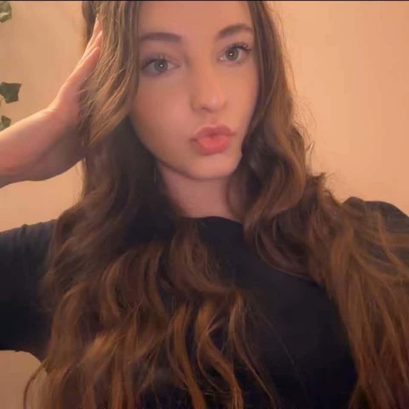 Grace🤍🎀 (@gracex.v) | Snapchat Stories, Spotlight & Lenses