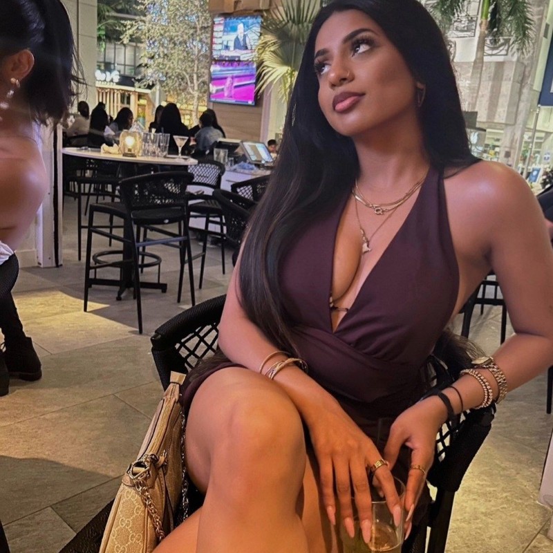 Gracy (@gracyyc) | Snapchat Stories, Spotlight & Lenses