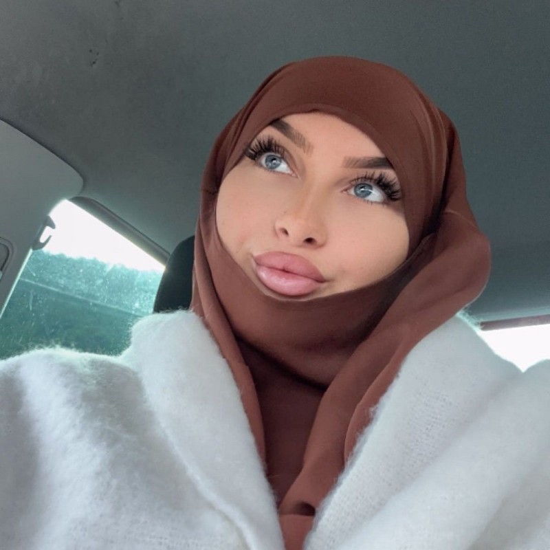 Mouna Team Nasdas 🐍 (@gratte2vie) | Snapchat Stories, Spotlight & Lenses