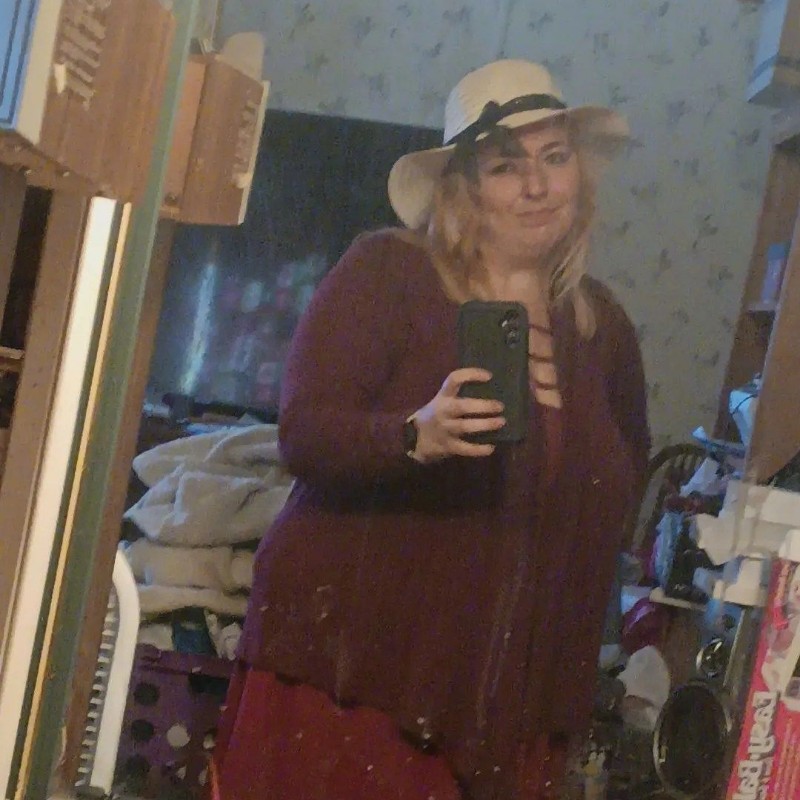 Ashley Nicole Spradlin (@greenville_2013) | Snapchat Stories, Spotlight ...