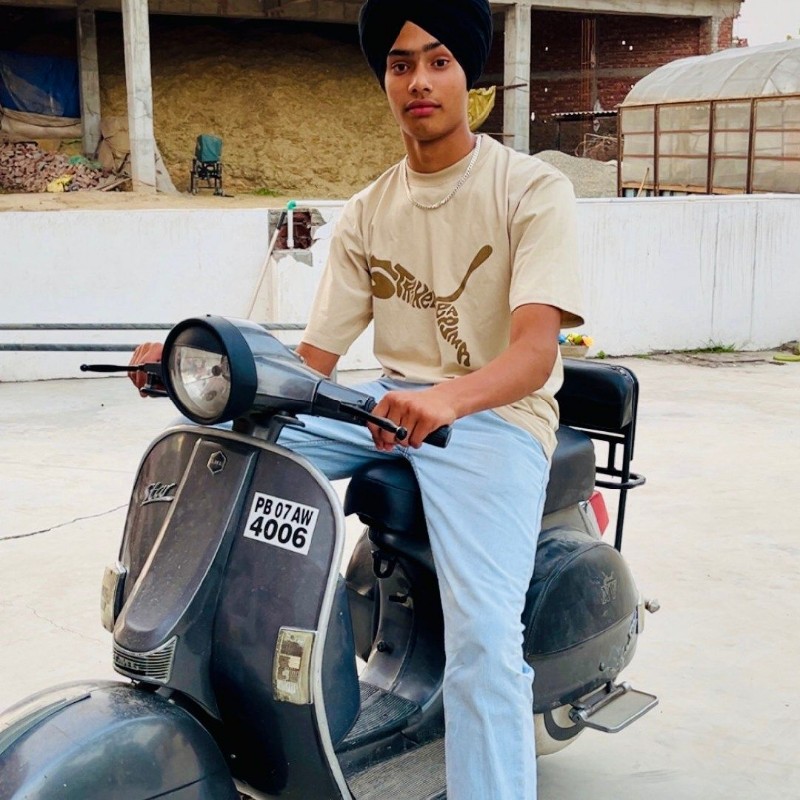 Guntaj_singh_kahlon (@guntajsinghkahl) | Snapchat Stories, Spotlight ...