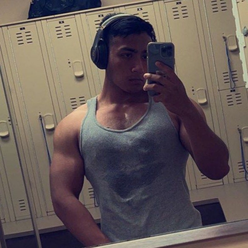 GUS 🫨 (@gus947) | Snapchat Stories, Spotlight & Lenses