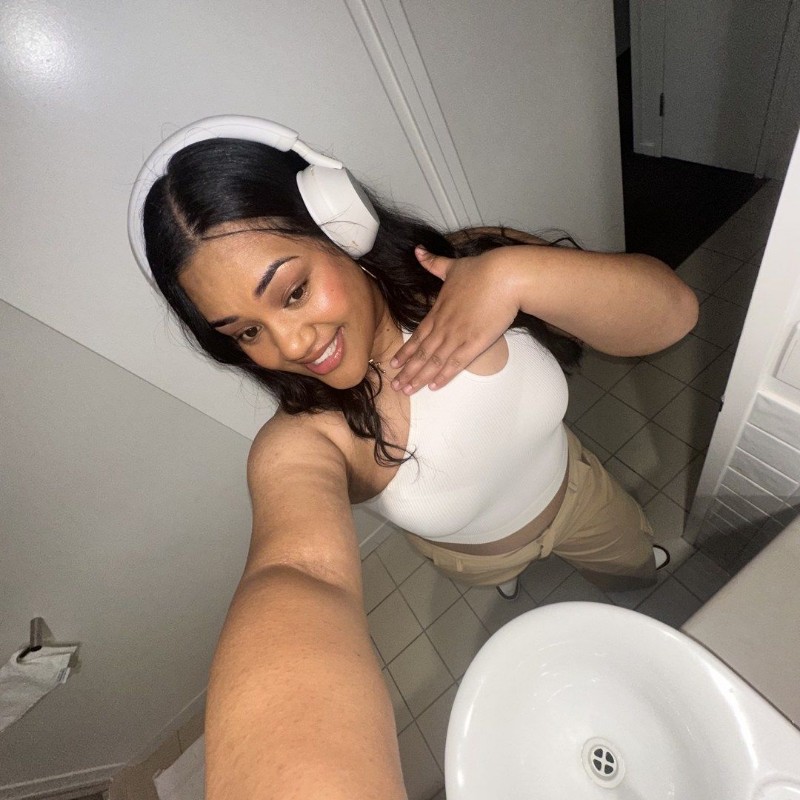 Emily 🌹 (@guuurl_byeee) | Snapchat Stories, Spotlight & Lenses