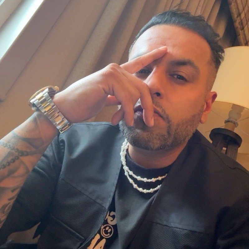 H-DHAMI (@h-dhami) | Snapchat Stories, Spotlight & Lenses