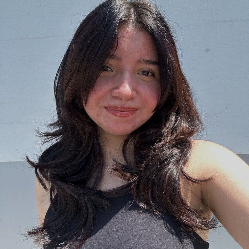 Cianna Hernández (@h.cianna) | Snapchat Stories, Spotlight & Lenses