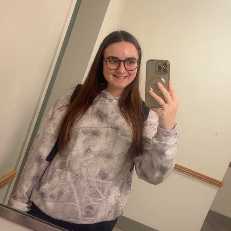 Haileyyy💋 (@h_tackett6) | Snapchat Stories, Spotlight & Lenses