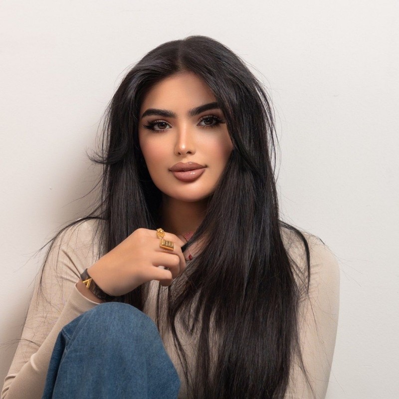 HAIDY AL NISANI🖤 (@haidy_model) | Snapchat Stories, Spotlight & Lenses