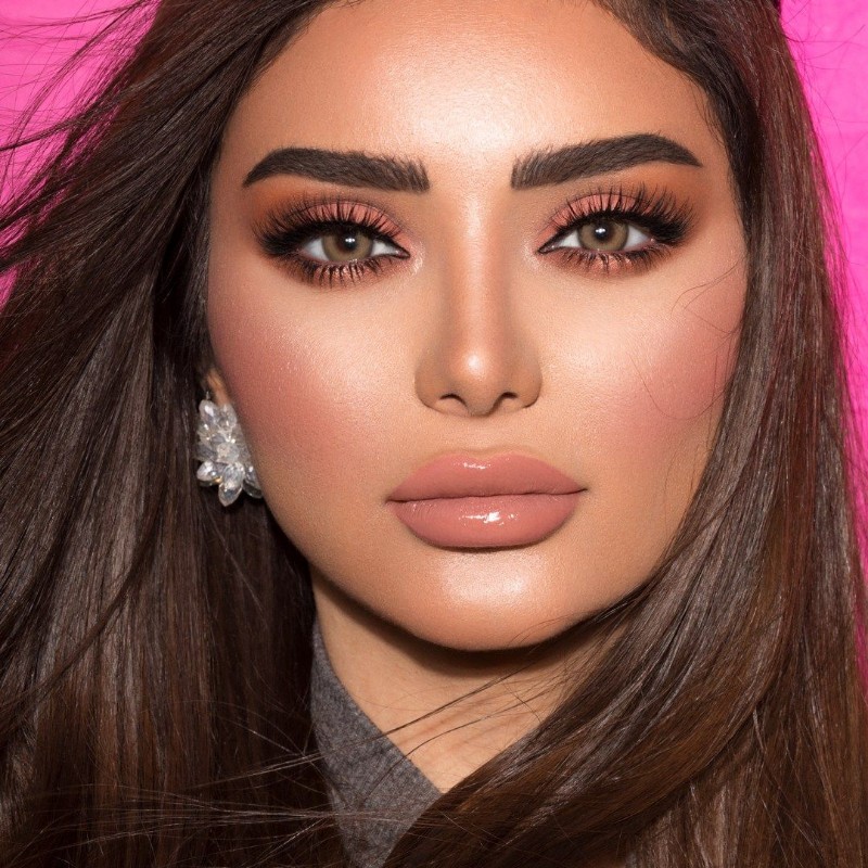 هيفاء حسوني (@haifa_hassony) | Snapchat Stories, Spotlight & Lenses