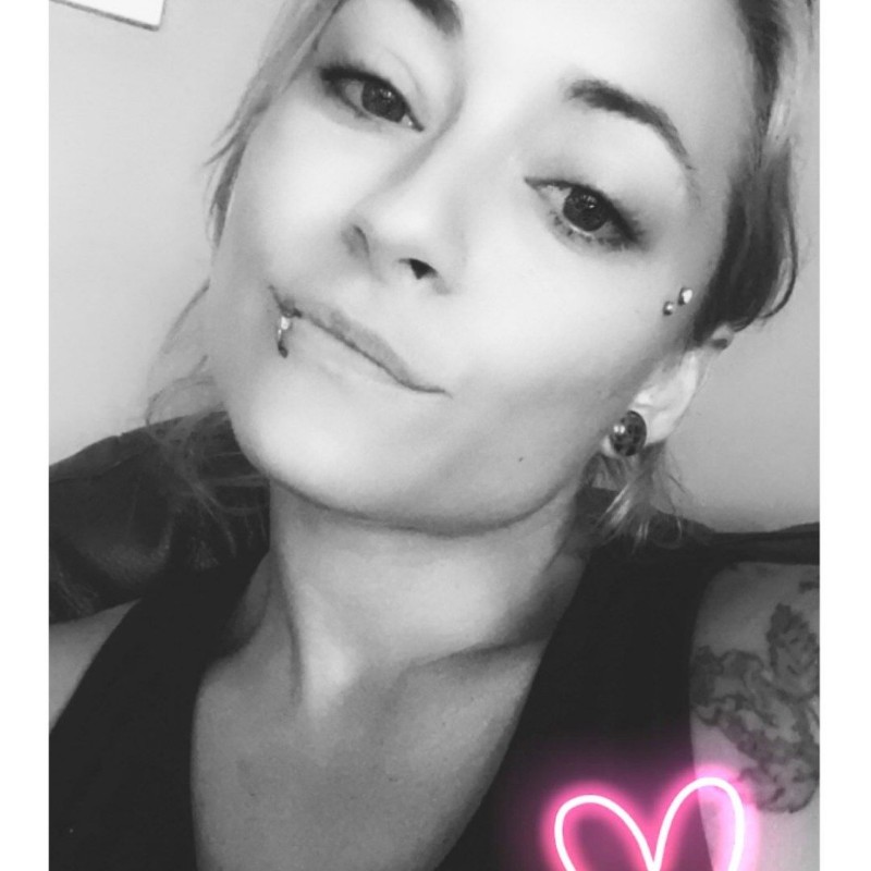 Hailey (@haileyax) | Snapchat Stories, Spotlight & Lenses