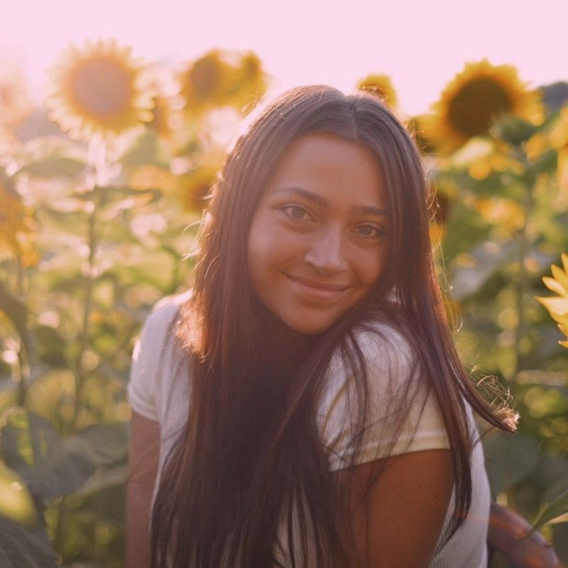 hailey burke (@haileyheb08) | Snapchat Stories, Spotlight & Lenses