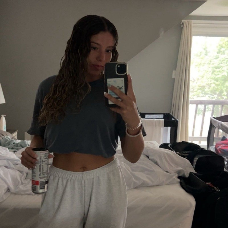 Hailey🐒 (@haileyy_myer) | Snapchat Stories, Spotlight & Lenses