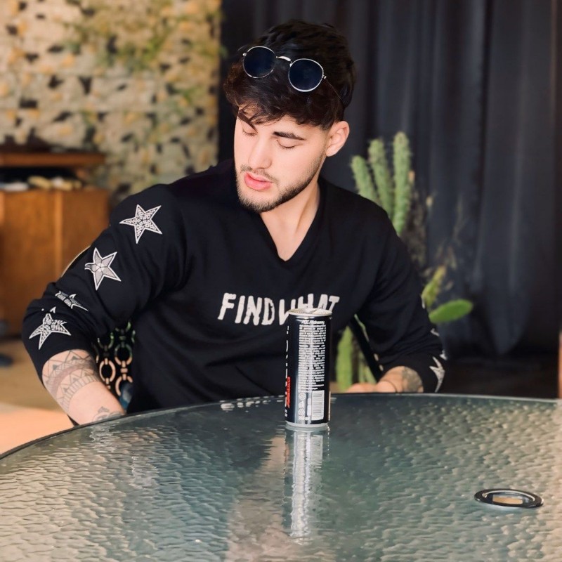 Haji Saib (@haji_saib008) | Snapchat Stories, Spotlight & Lenses