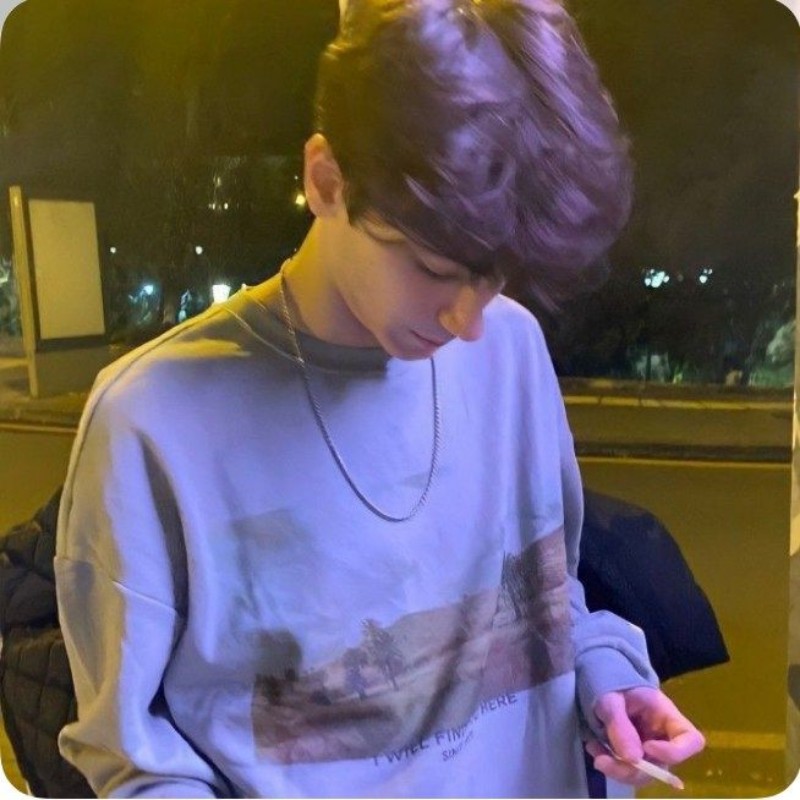 ️. (@hal_looi) | Snapchat Stories, Spotlight and Lenses