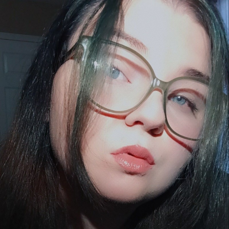 Haley Martin (@haleymartinmp) | Snapchat Stories, Spotlight & Lenses