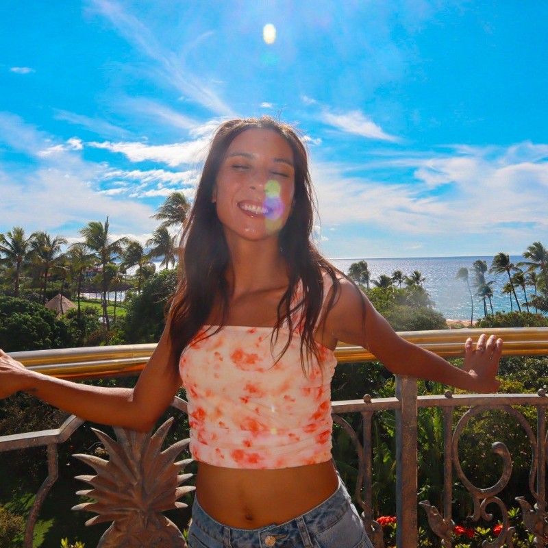 Haley Lawrence 💫 (@haleysnap) | Snapchat Stories, Spotlight & Lenses