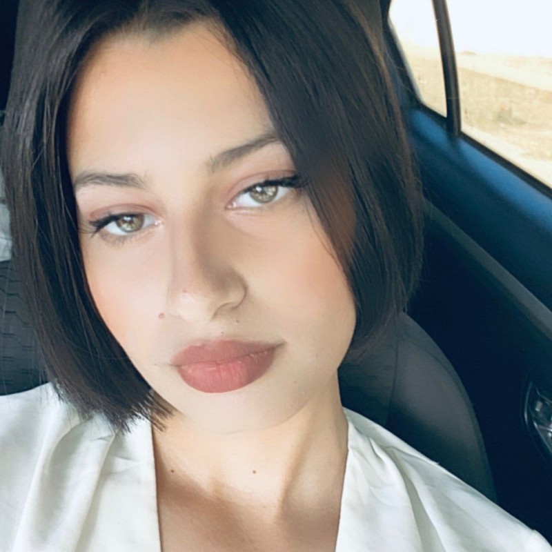 Halla Hl (@halla_hl2019) | Snapchat Stories, Spotlight & Lenses