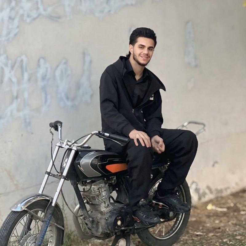 ﮼هەلۆ ﮼کۆیی🖤' (@halo-koye) | Snapchat Stories, Spotlight & Lenses