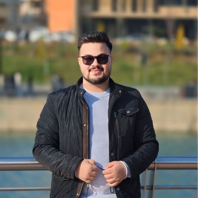 Hama Haji Karim (@hamaa_k) | Snapchat Stories, Spotlight & Lenses