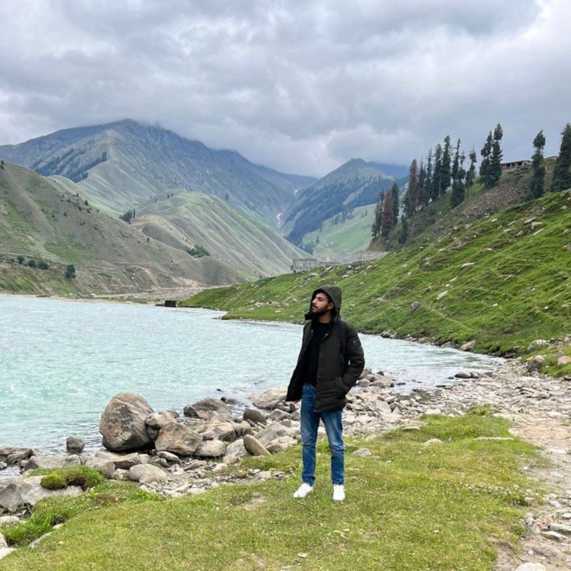 Rana Hammad (@hammaaddiiii) | Snapchat Stories, Spotlight & Lenses