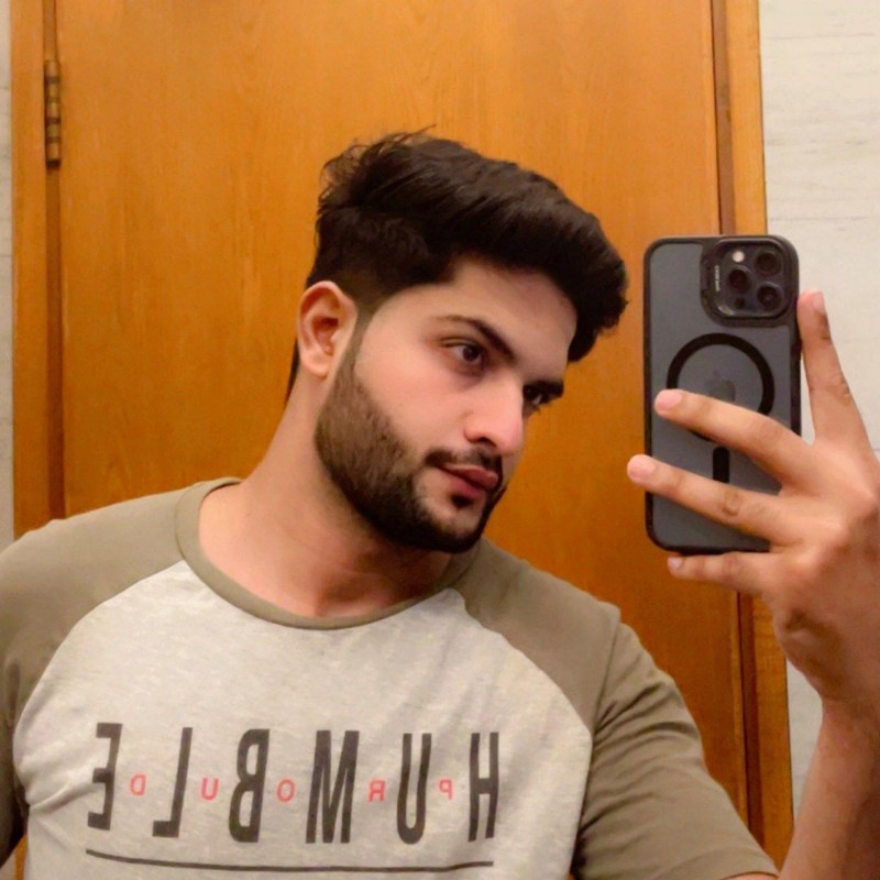Official Hammad ⚜️💸 (@hamoodi_raisi) | Snapchat Stories, Spotlight & Lenses