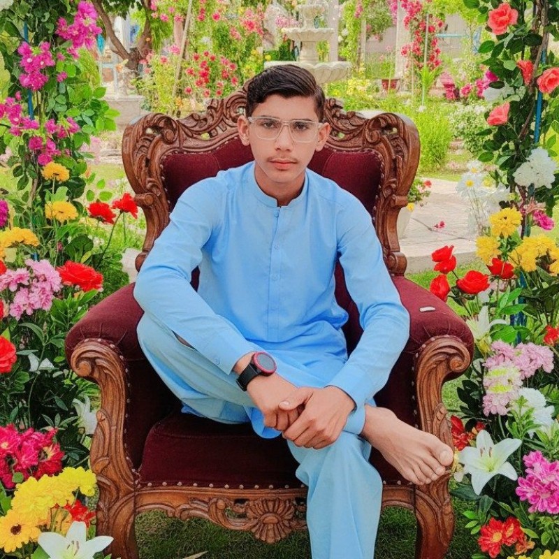 Hamza Mughal (@hamza_m20251319) | Snapchat Stories, Spotlight and Lenses