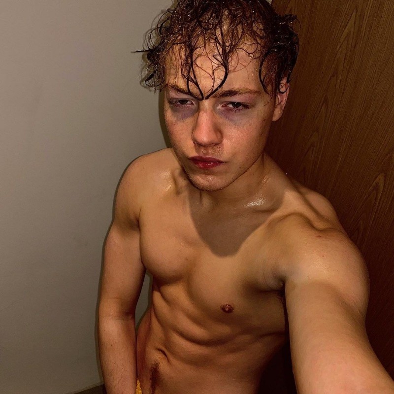 Handsome Ben (@handsomeben2021) | Snapchat Stories, Spotlight & Lenses