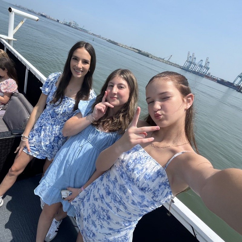 Hannah Anderson (@hannaha-51411) | Snapchat Stories, Spotlight & Lenses